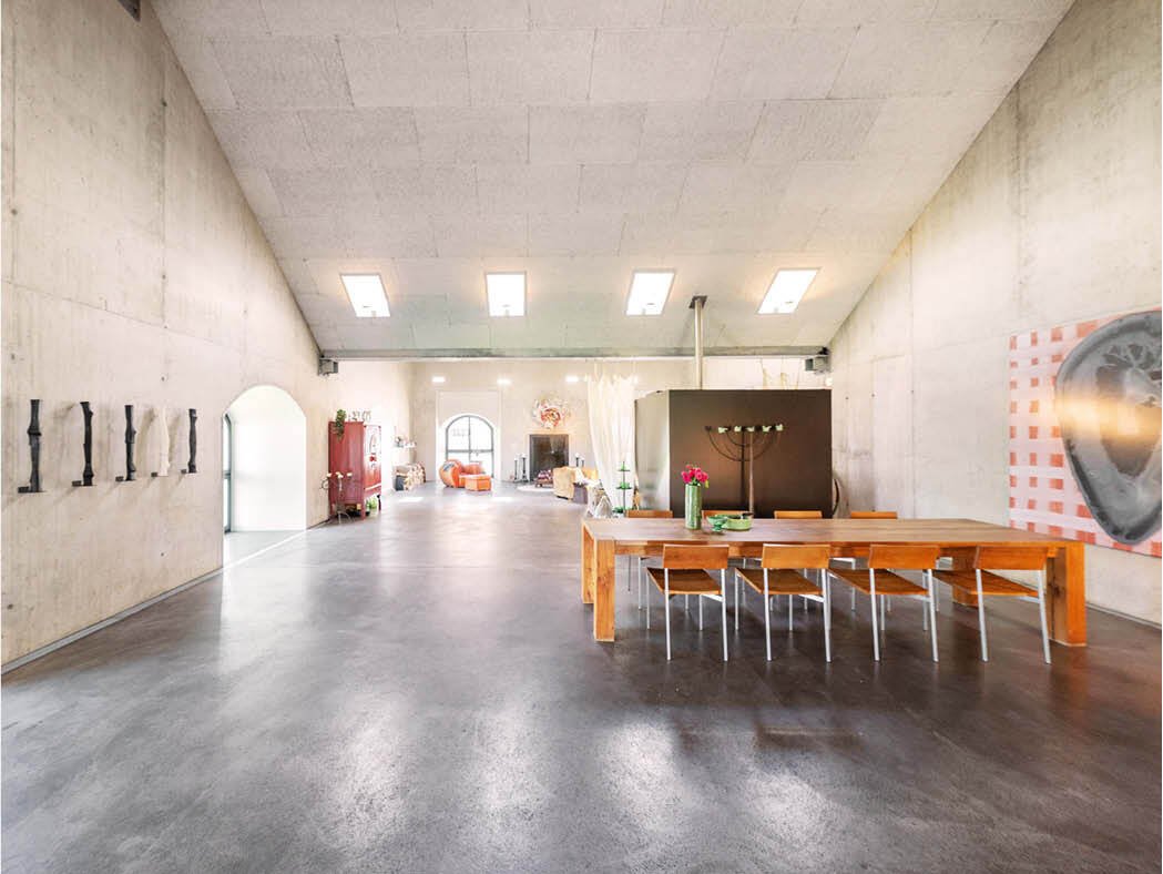 Luxurious Living In A Historic Factory In Zug, Canton Of Zug ...