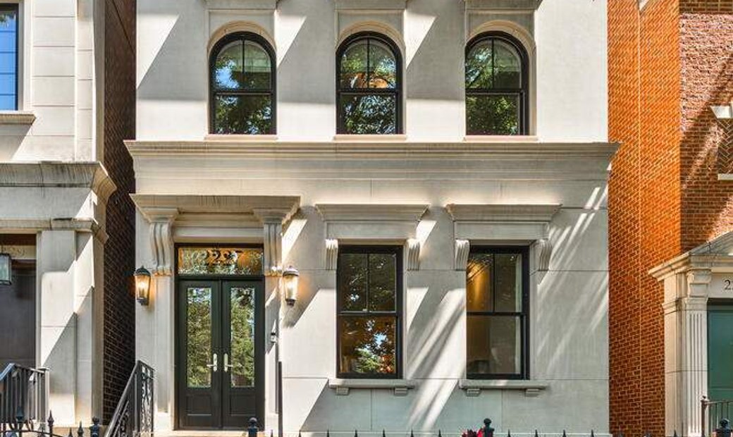 Like New Lincoln Park Custom Home In Chicago, Illinois, United States ...