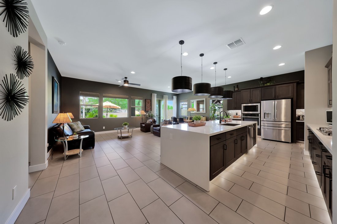 Hillstone In Phoenix, Arizona, United States For Sale (16092032)