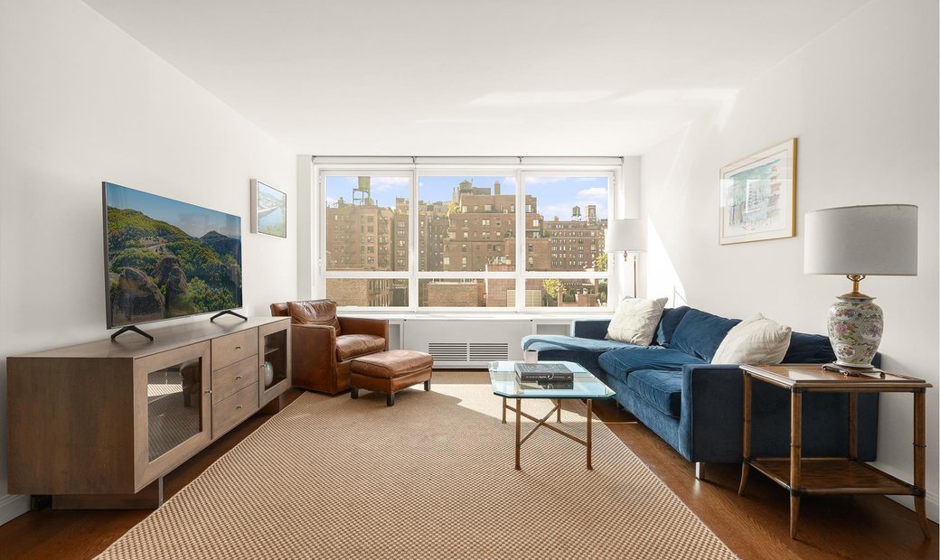 Carnegie Park, 200 E 94 Th St, 812 In New York, New York, United States ...