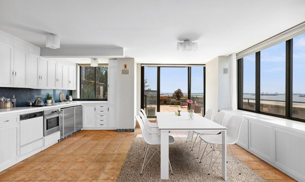 Liberty Terrace, 380 Rector In New York City, New York, Vereinigte ...