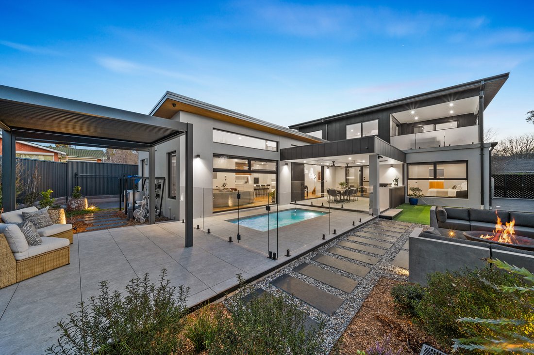 Exceptional Residence In In Griffith, Australian Capital Territory ...