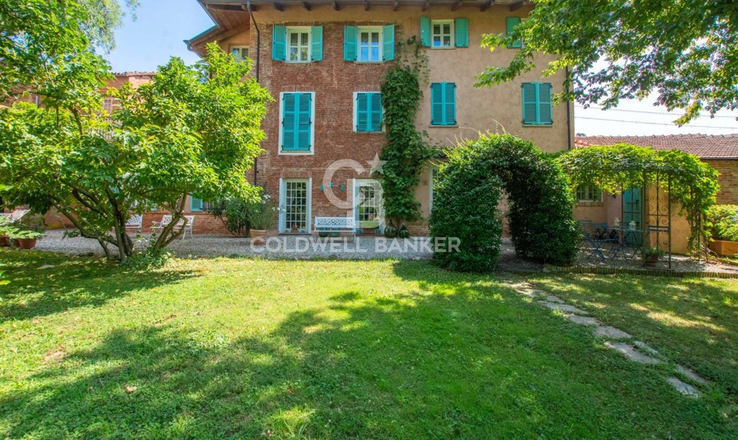 Tenuta In Vendita A Tonco In Tonco, Piedmont, Italy For Sale (16105745)