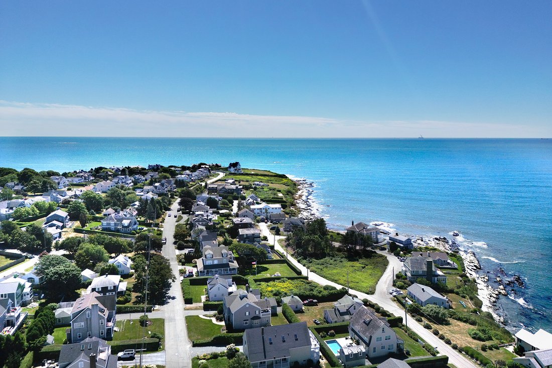 Ocean Views From Every Level In Middletown, Rhode Island, United States ...