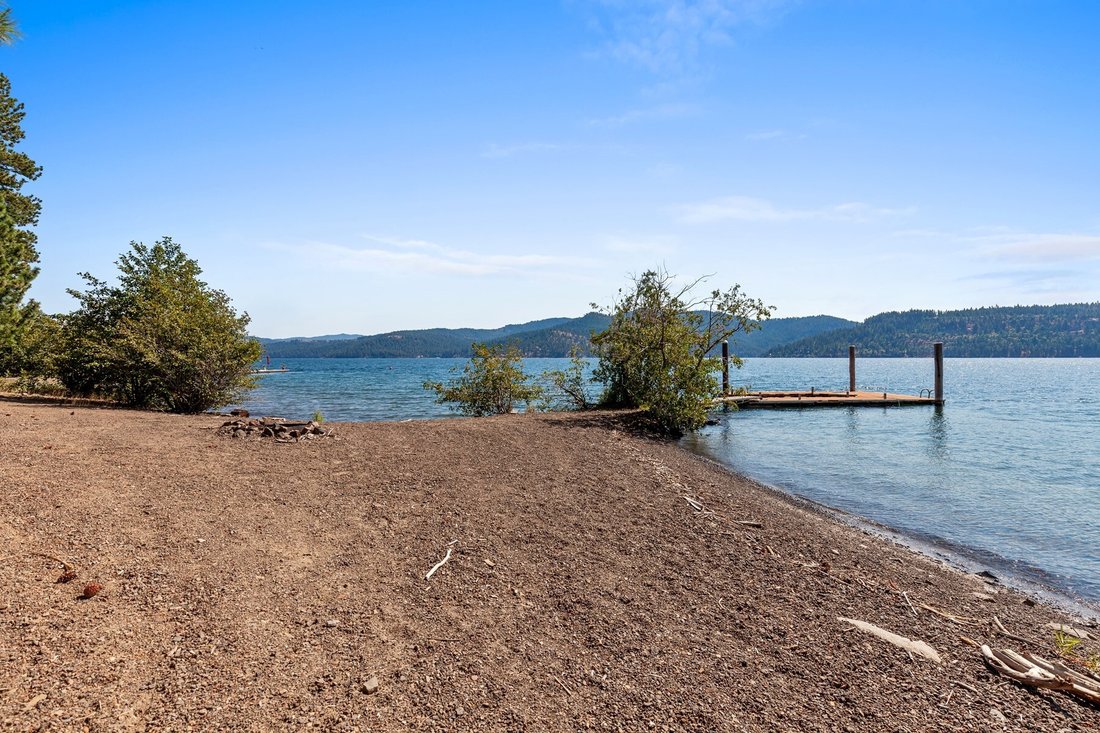Rare Rockford Bay Remodeled Waterfront In Coeur D'alene, Idaho, United ...