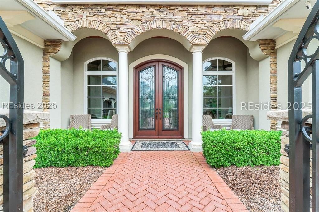 A True Lowcountry Retreat In Bluffton, South Carolina, United States ...