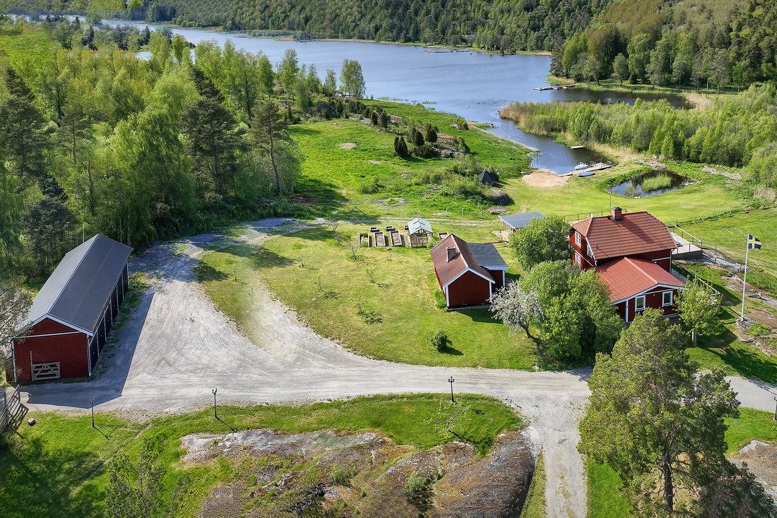 Archipelago Idyll With Prime Sun Exposure In Gräddö, Stockholm County ...