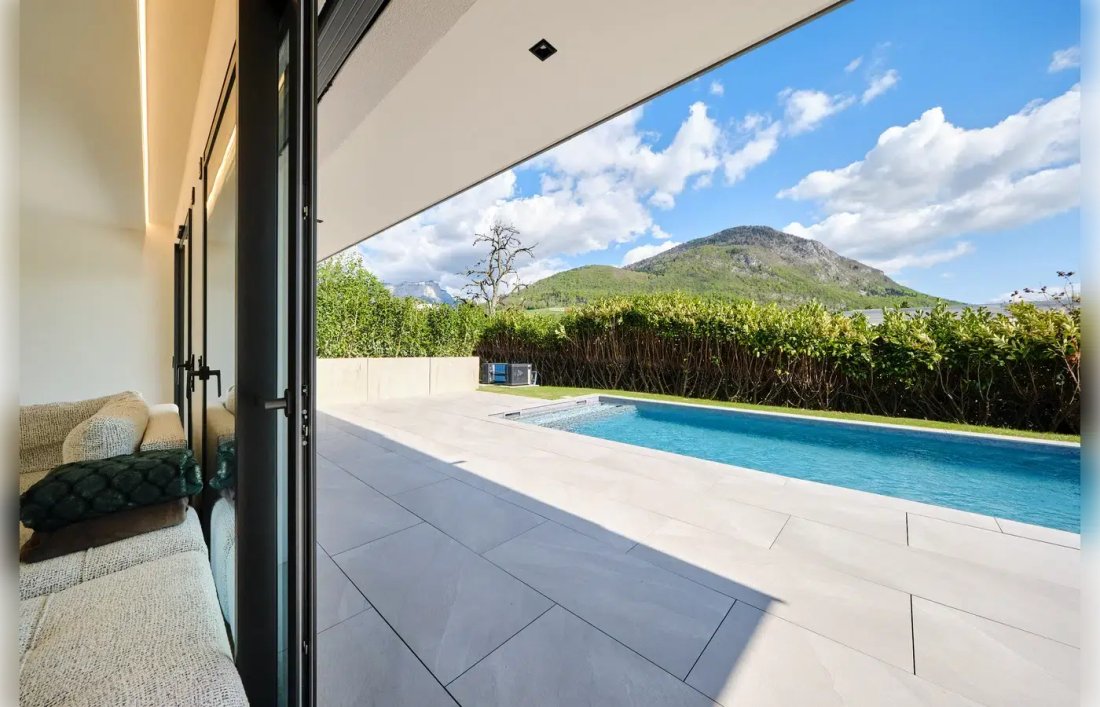 Annecy Le Vieux: High End New House, 6 In Annecy, Auvergne Rhône Alpes ...