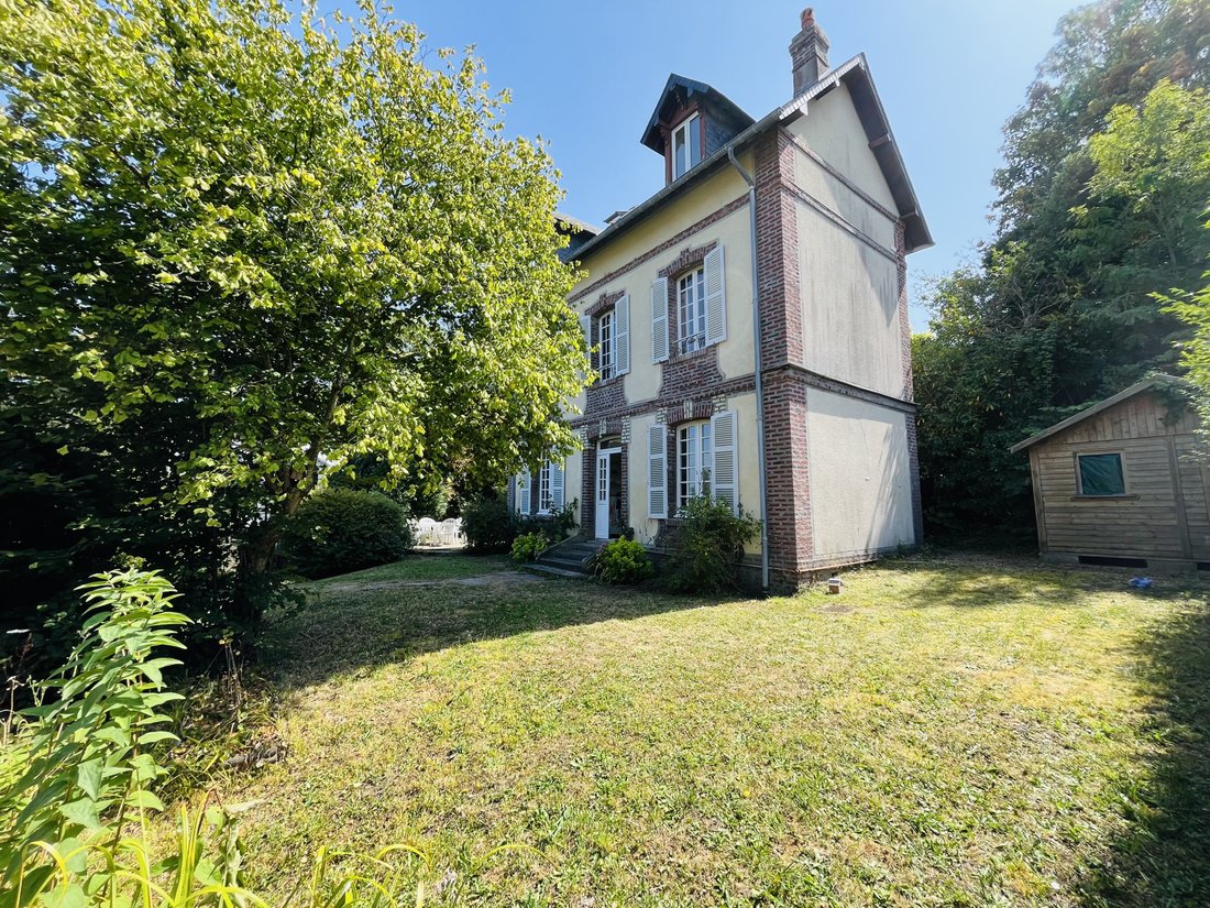 Charming Villa 90m2 In The Belle époque In Villers Sur Mer, Normandy ...