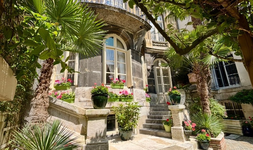 Authentic Hotel Particulier In Rouen, Normandy, France For Sale (16125642)