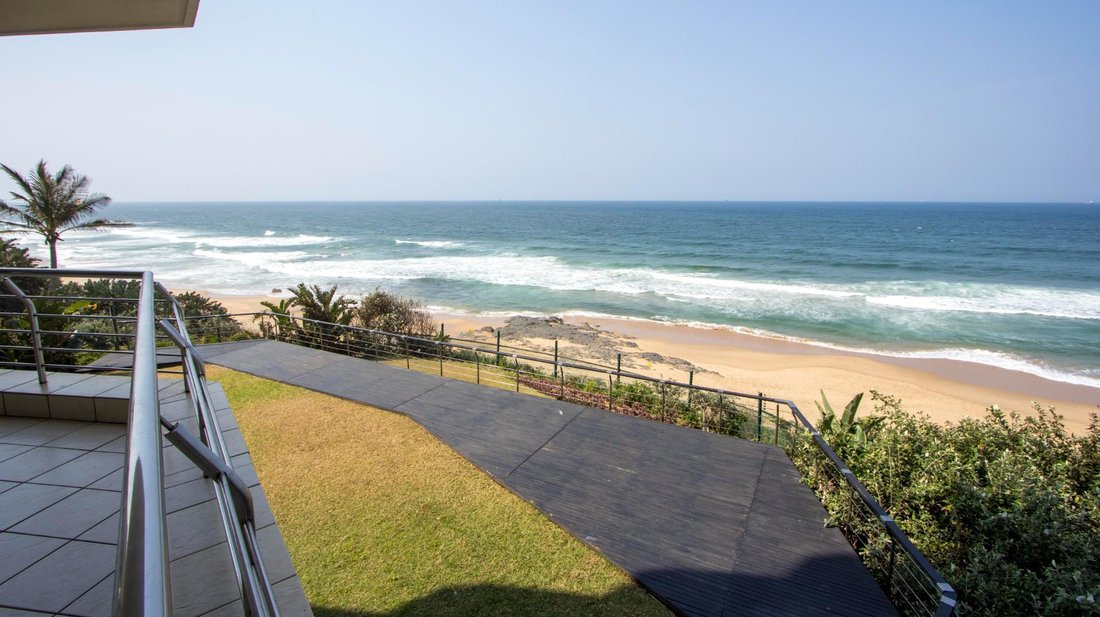 Apartment For Sale In Umhlanga Rocks, In Umhlanga, Kwa Zulu Natal ...