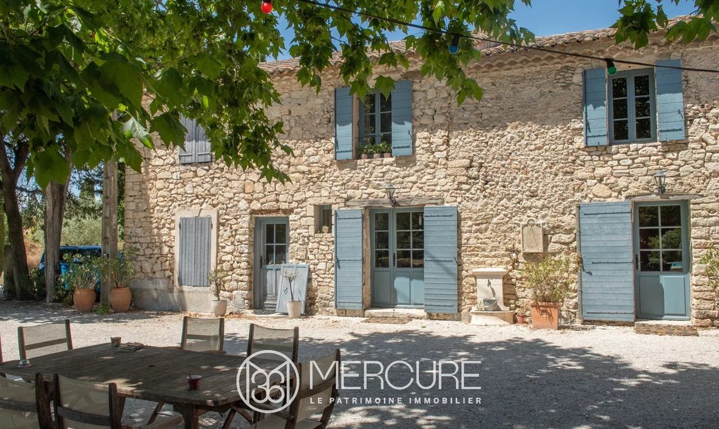 Renovated Provençal Farmhouse In Monteux, Provence Alpes Côte D'azur ...