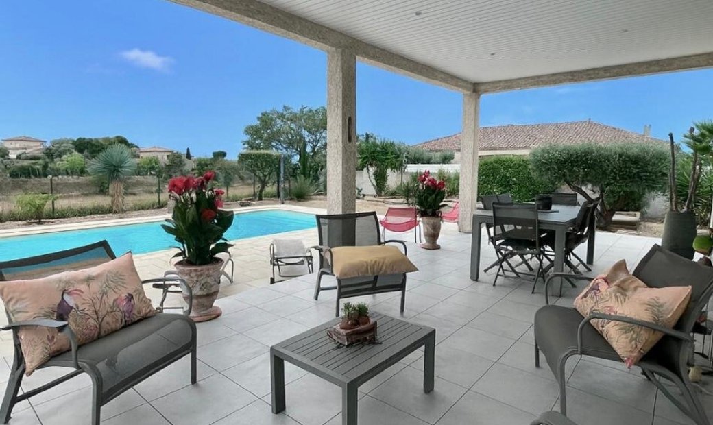 House For Sale In Saint Genies In Saint Geniès De Fontedit, Occitanie ...