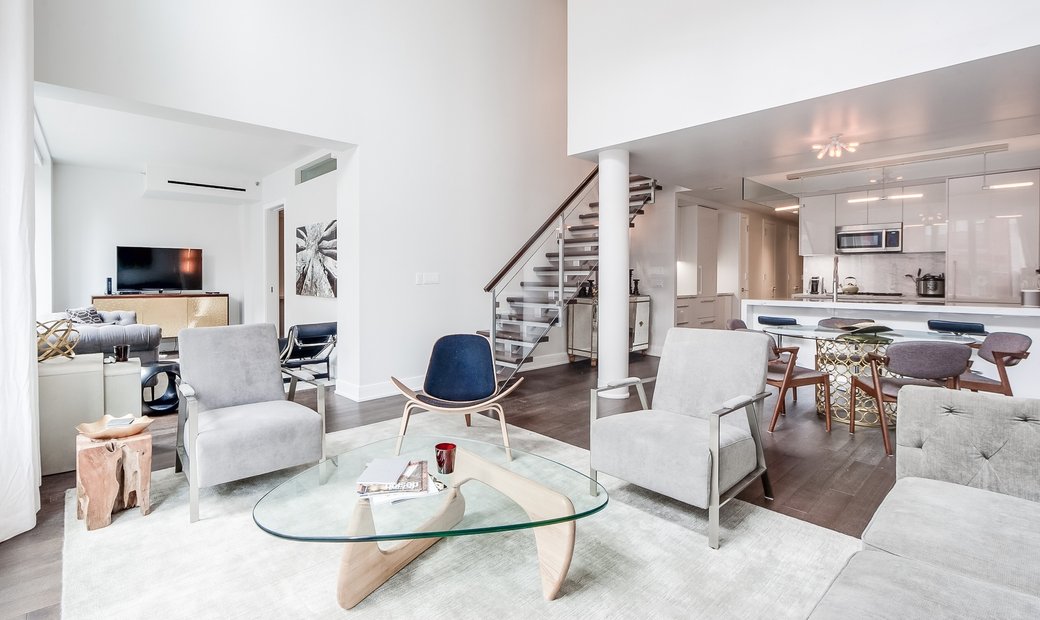 A 2,456 Square Foot Duplex Loft En Nueva York, Nueva York, Estados ...