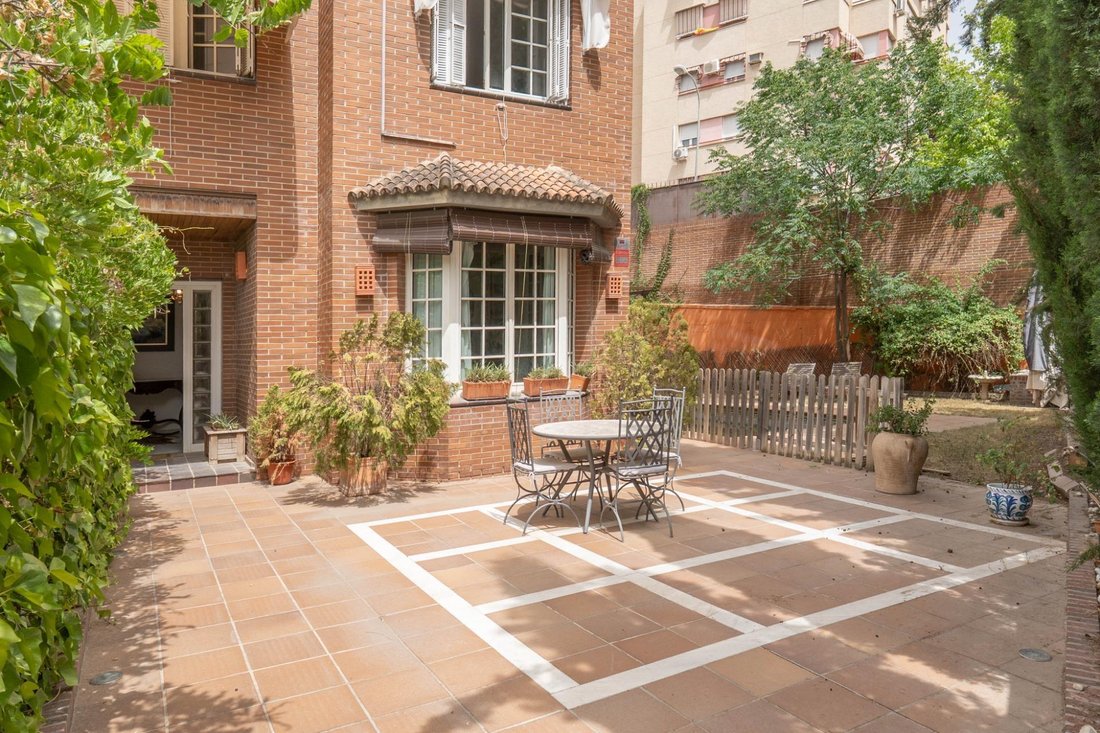 Granada House In Beiro, Granada, Spain For Sale (16142786)