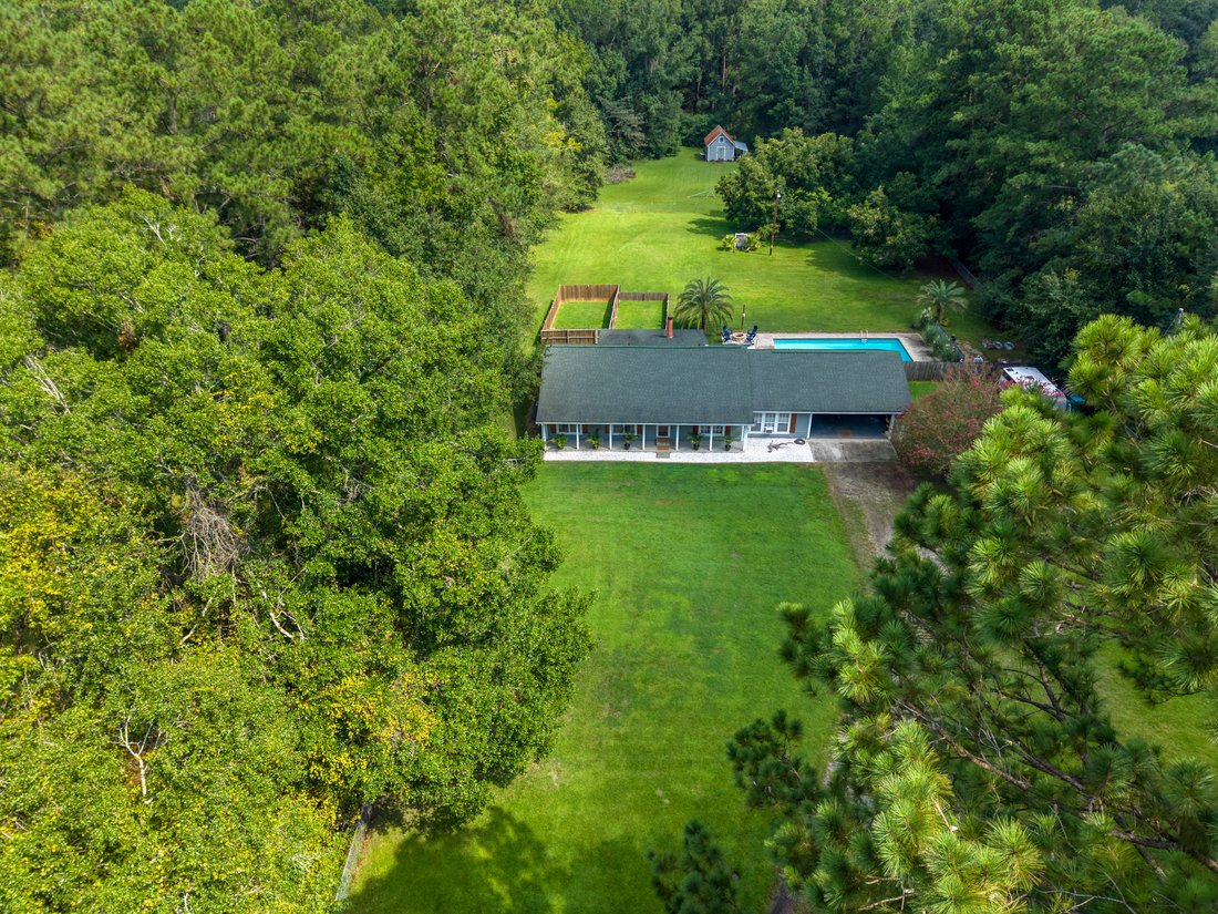 Spacious Homestead Close To Savannah In Bloomingdale, Georgia, United ...