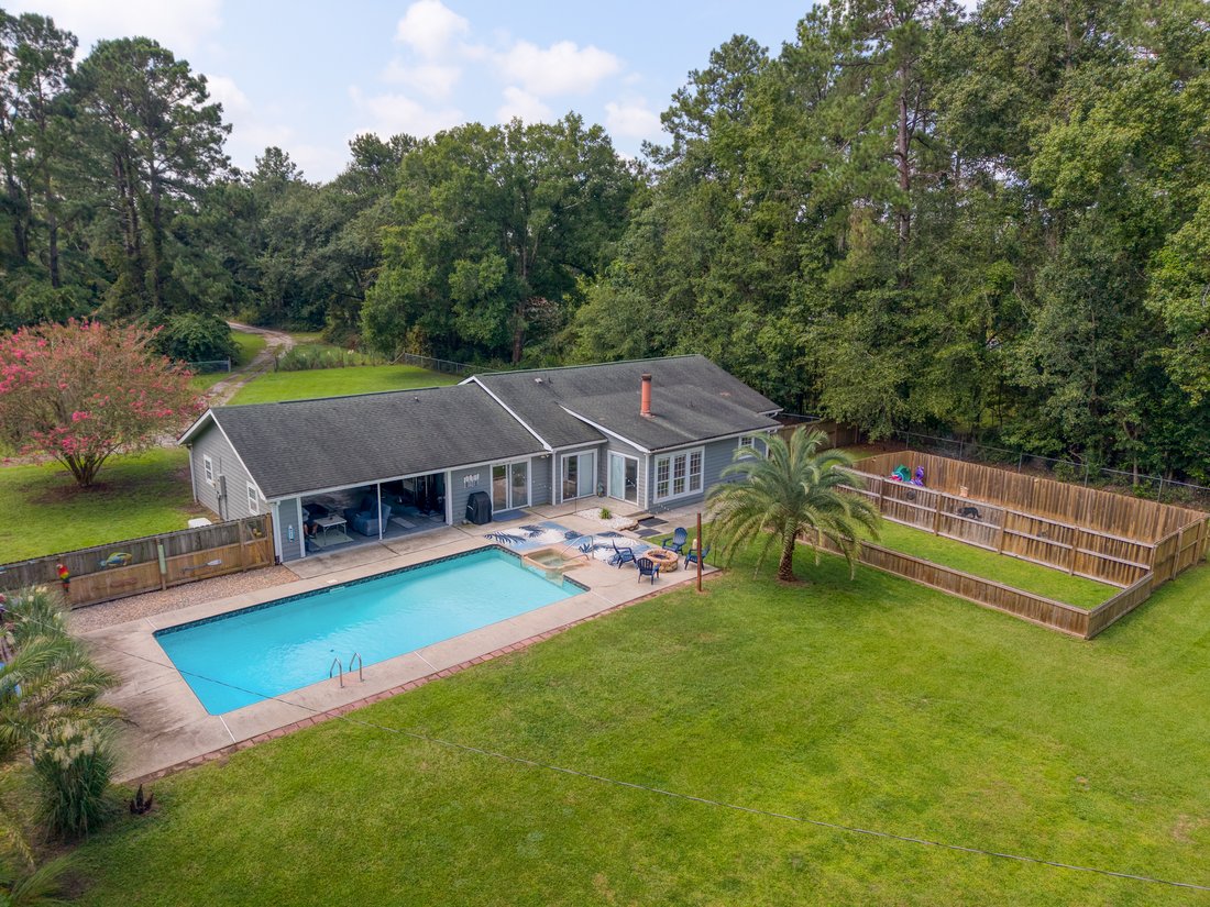 Spacious Homestead Close To Savannah In Bloomingdale, Georgia, United ...