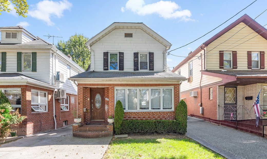 1721 E29th Street In New York, New York, United States For Sale (16136104)