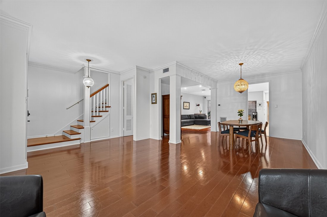 7604 Del Monte Drive In Houston, Texas, United States For Sale (16139087)