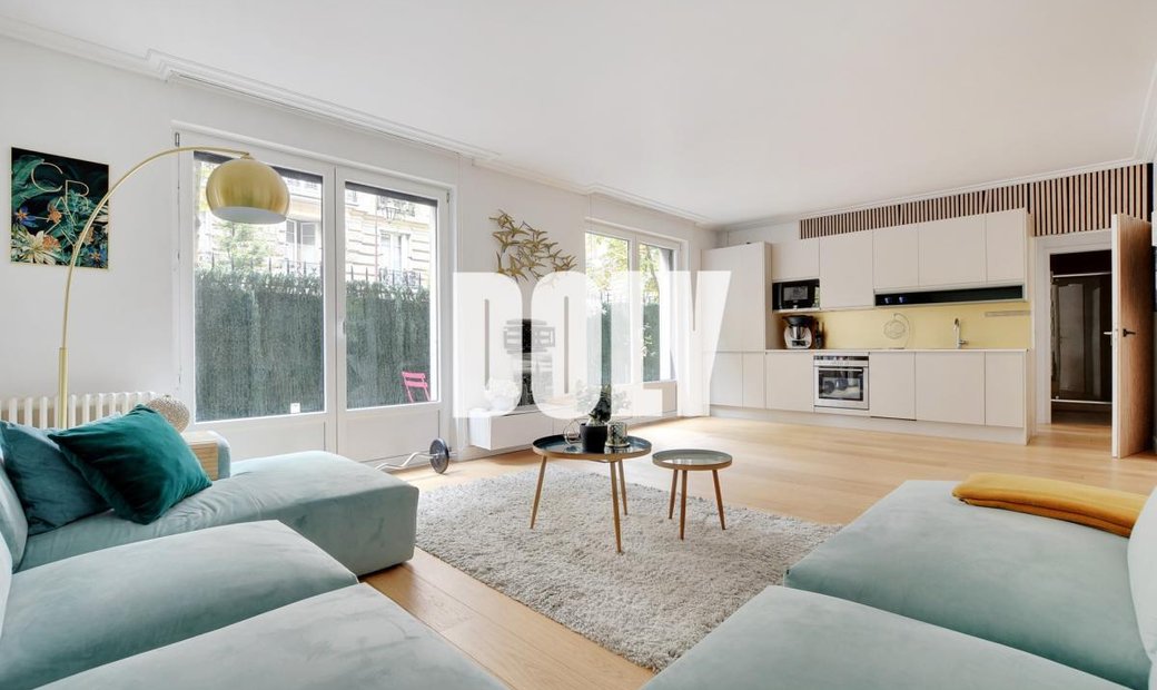 Doly Appartement Avec Terrasse In Neuilly Sur Seine, île De France ...