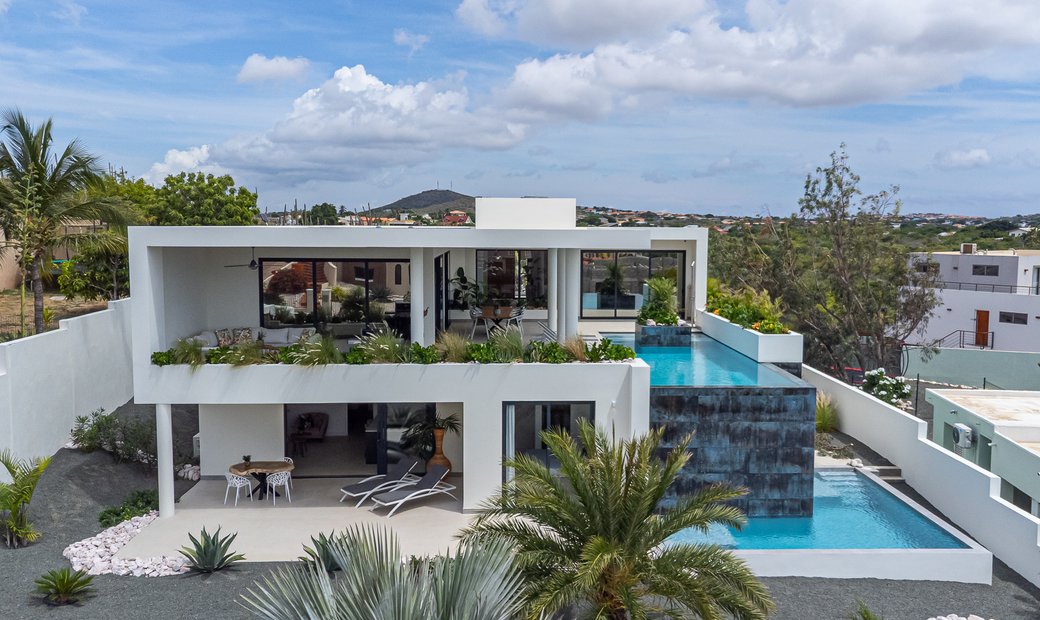 Jan Sofat 26 In Willemstad, Curaçao, Curaçao For Sale (16136558)