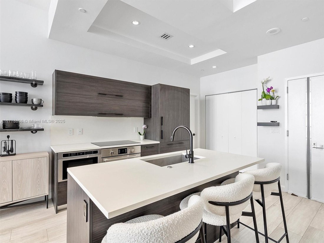 55 Sw 9th St, 4309 Miami, Florida In Miami, Florida, United States For ...