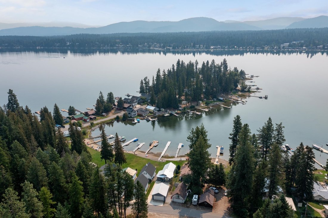 3 Bedrooms Single Family Detached In Newport, Washington, United States ...