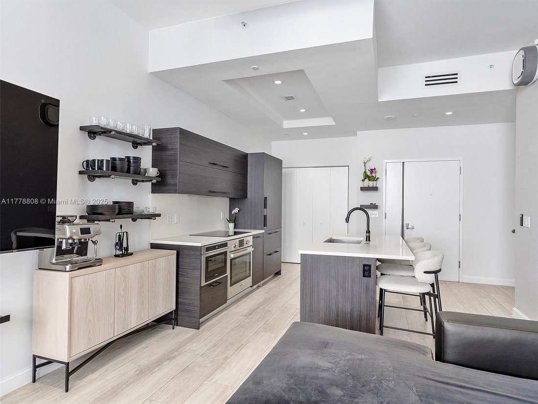 55 Sw 9th St, 4309 Miami, Florida In Miami, Florida, United States For ...