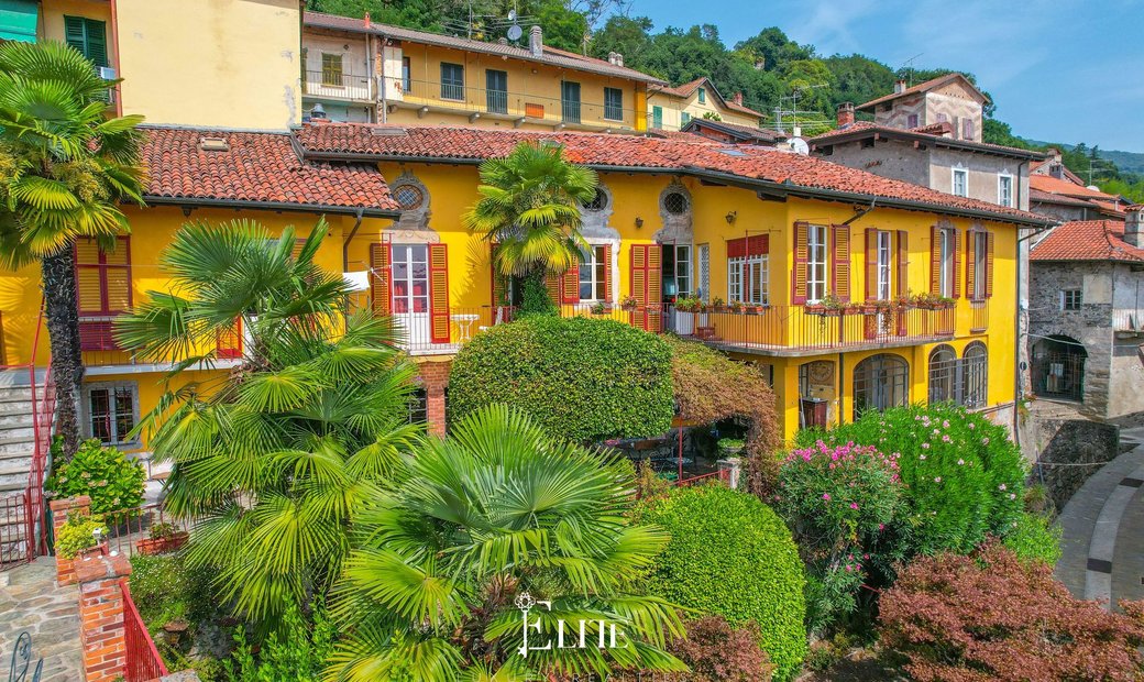 Historical Palace For Sell Lesa Lago Maggiore In Lesa, Piedmont, Italy ...