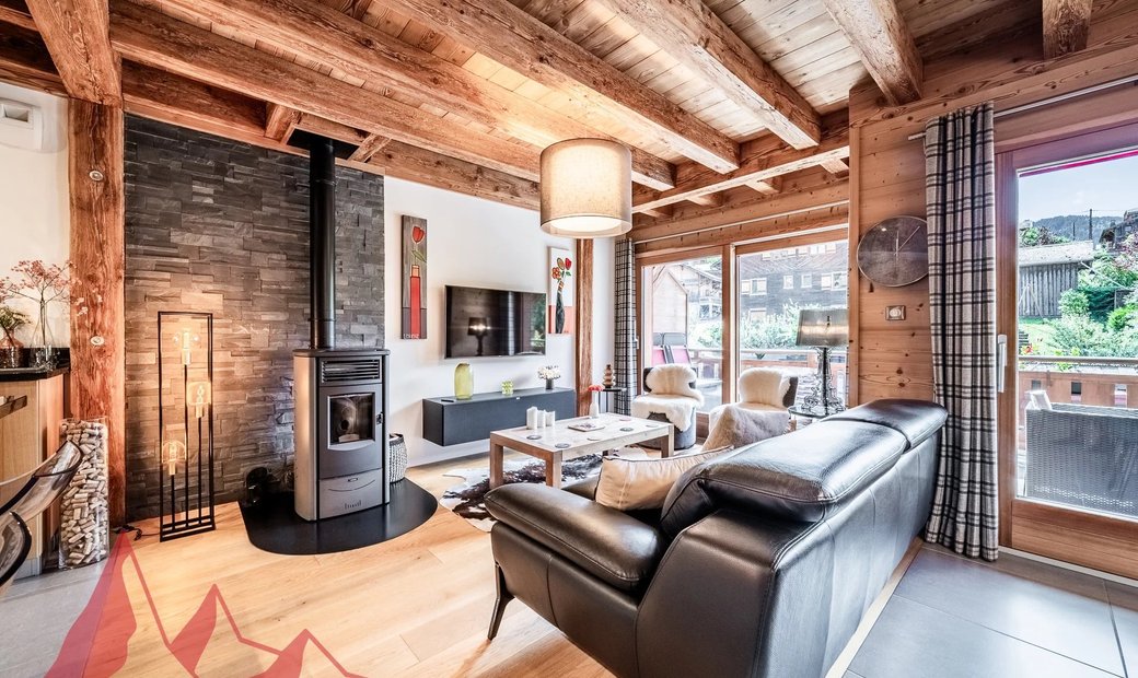 An Individual Central Chalet Presented In Morzine, Auvergne Rhône Alpes ...