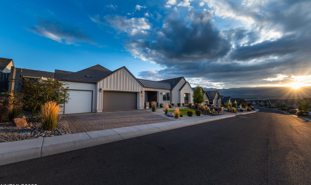 Stunning Contemporary Farmhouse Home In Reno, Nevada, United States For ...