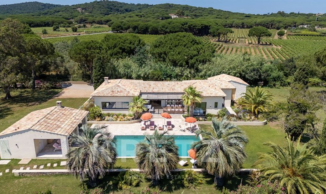 Villa, Ramatuelle En Ramatuelle, Provenza Alpes Costa Azul, Francia En ...