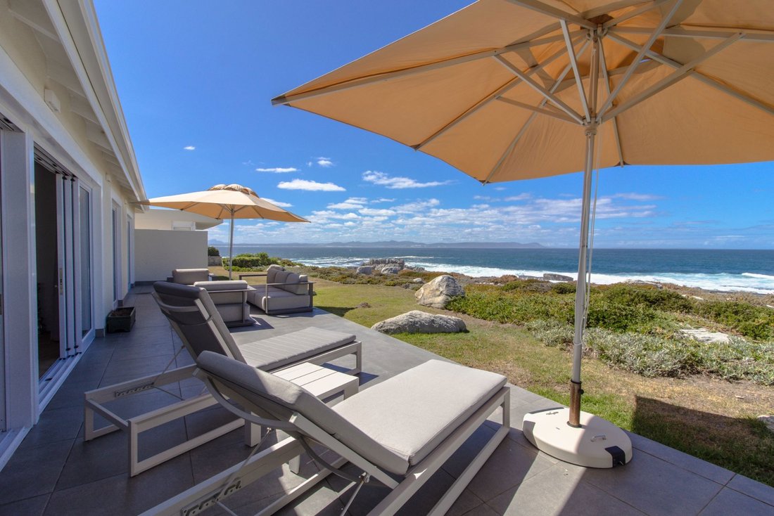 Seafront Luxury Estate In A Secure In Hermanus, Western Cape, South ...