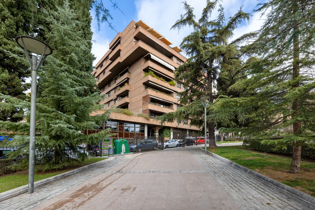 Granada Flat In Beiro, Granada, Spain For Sale (16154729)