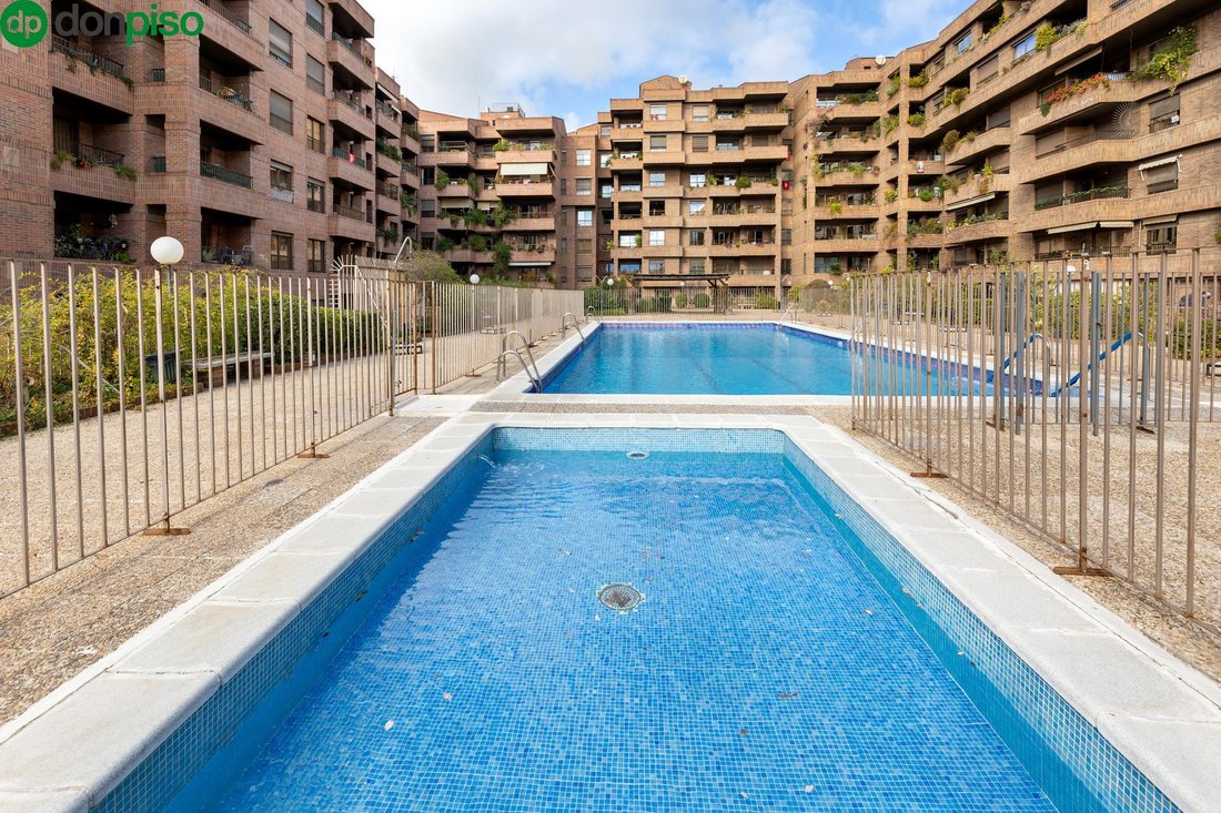Granada Flat In Beiro, Granada, Spain For Sale (16154408)