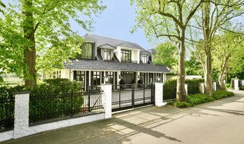 Luxury villas with indoor pool for sale in Kalkum, Düsseldorf, North ...