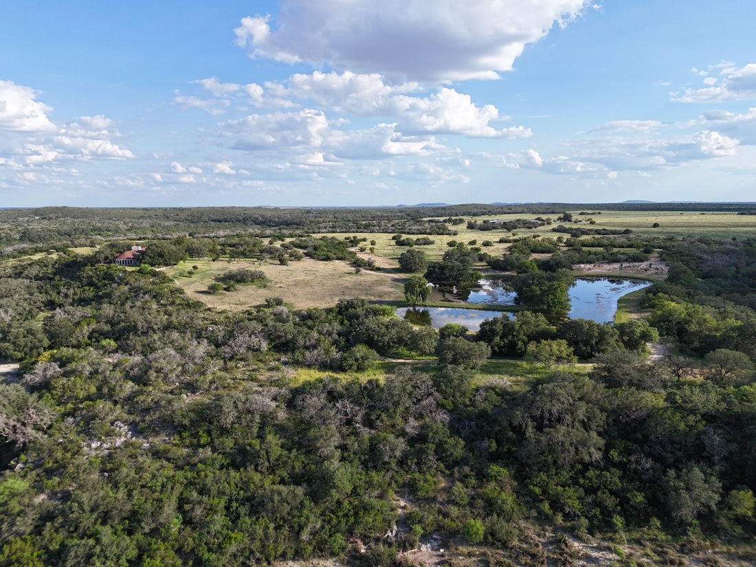 Dripstone Ranch In Uvalde County In Knippa, Texas, United States For ...