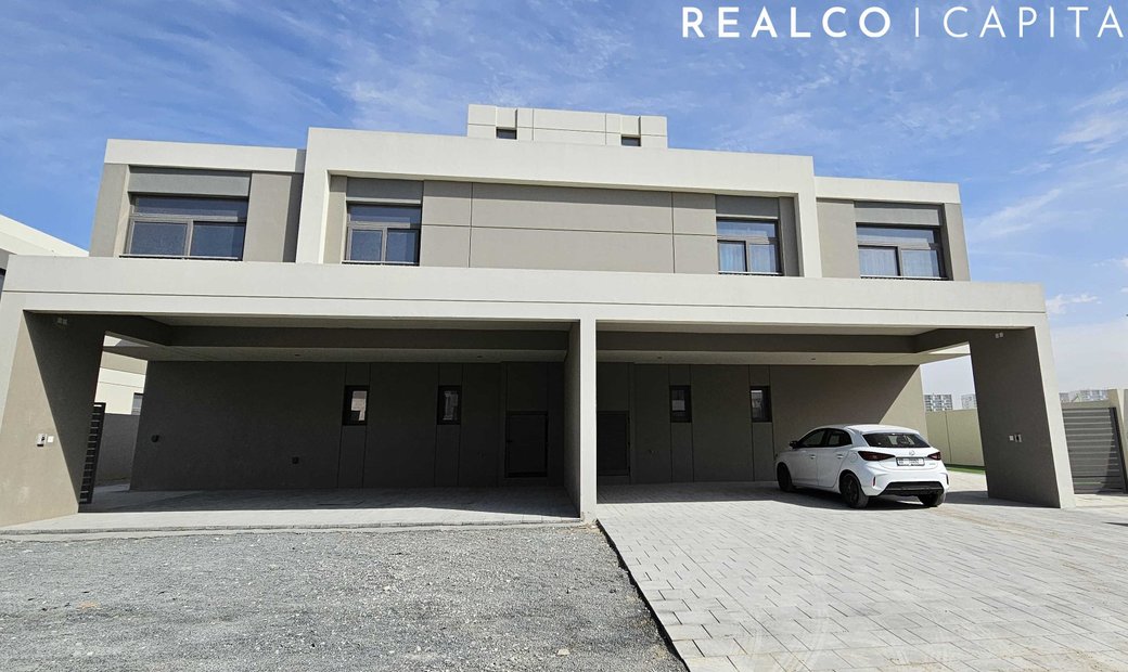 Single Row | Semi Detached | 4 Bed Villa In Dubai, Dubai, United Arab ...