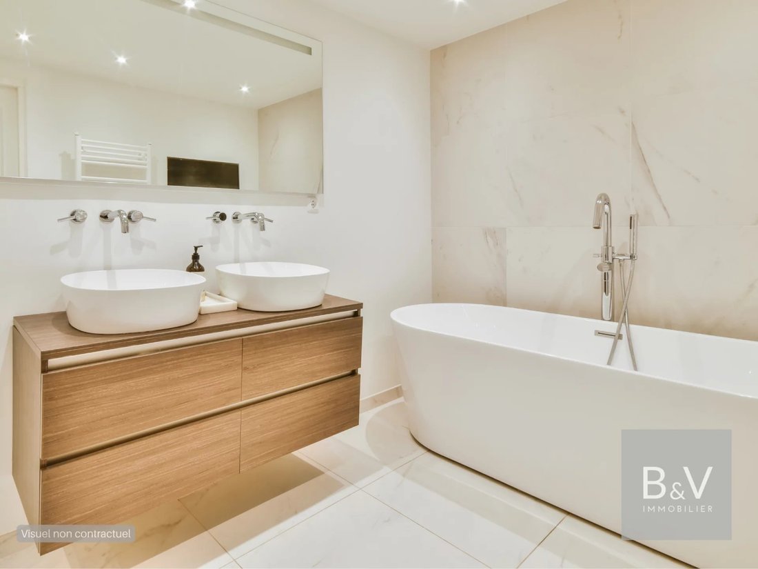 63 M² 3 Zimmerwohnung In Antibes, Provence Alpes Côte D'azur ...