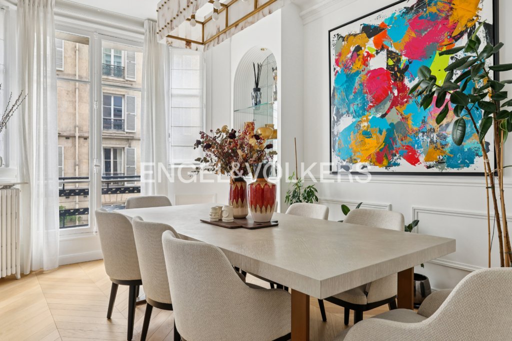 Gros Caillou / Saint Dominique – Family In Paris, île De France, France ...