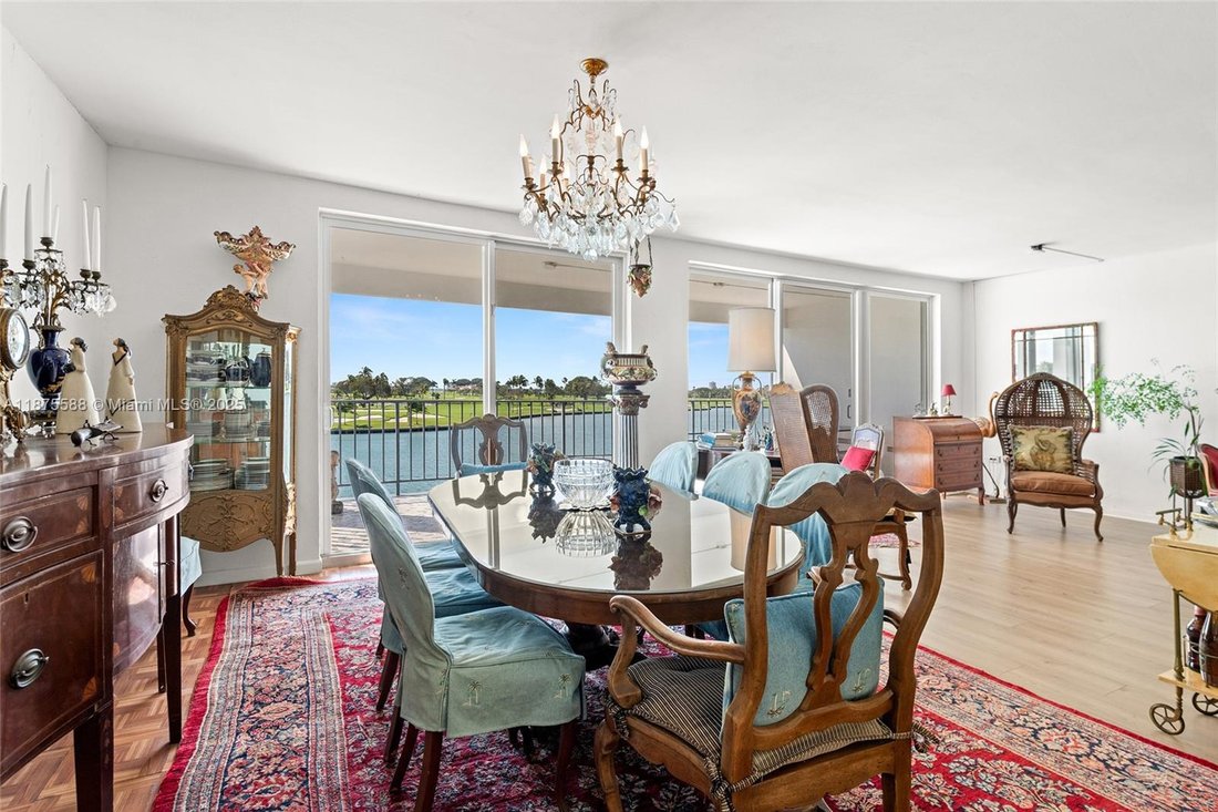 9240 W Bay Harbor Dr, 4 A Bay Harbor In Bal Harbour, Florida, United ...