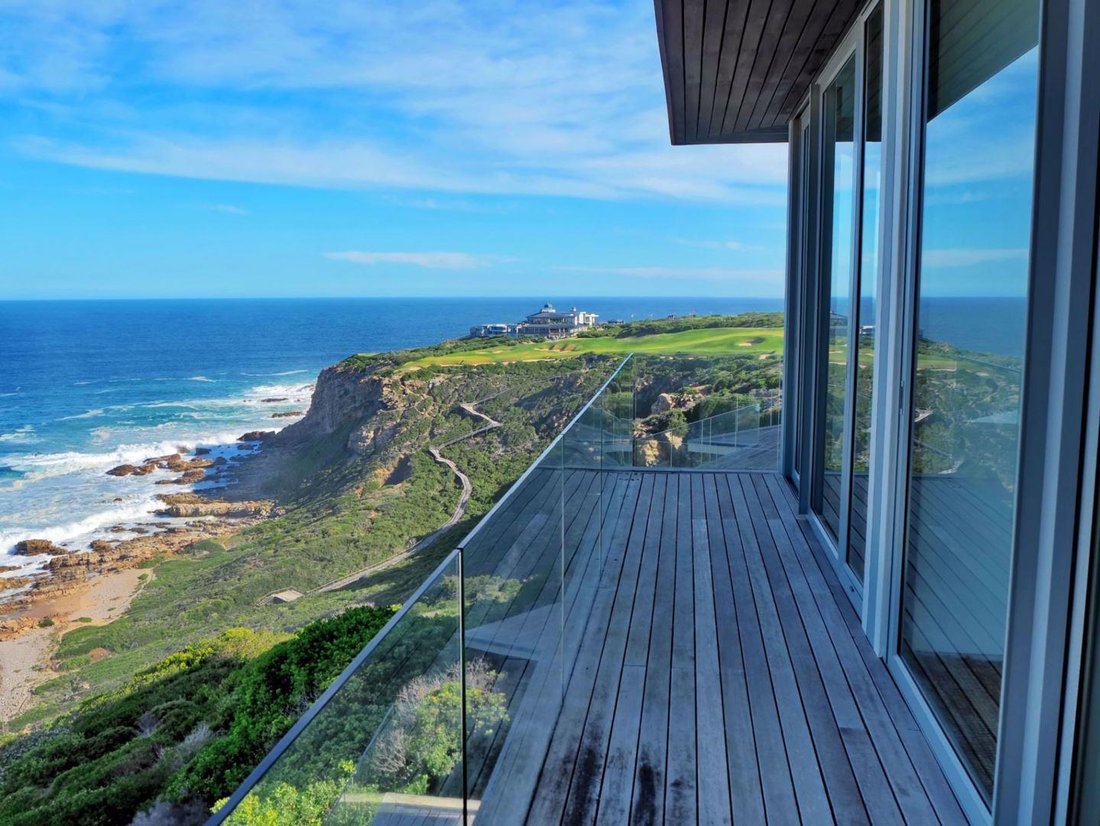 Cliffside Designed Home With Ocean In Mossel Bay, Western Cape, South ...