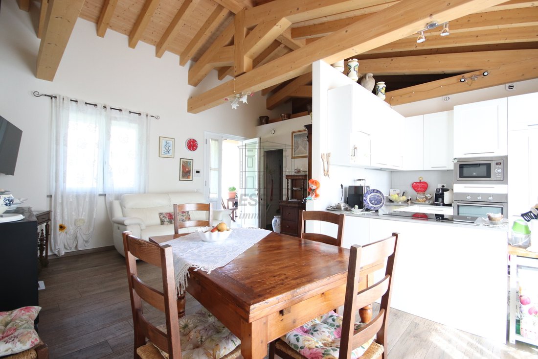Villa Divided Into Two Units On Sale Porcari (Lu) In Porcari, Tuscany ...