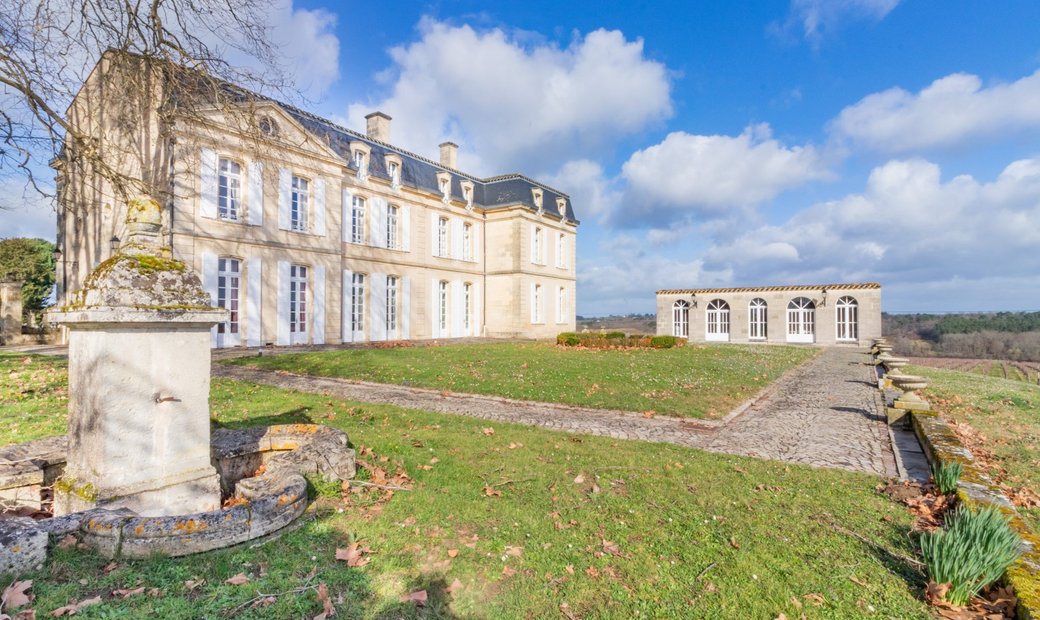 Bordeaux Château In Bordeaux, Nouvelle Aquitaine, France For Sale ...