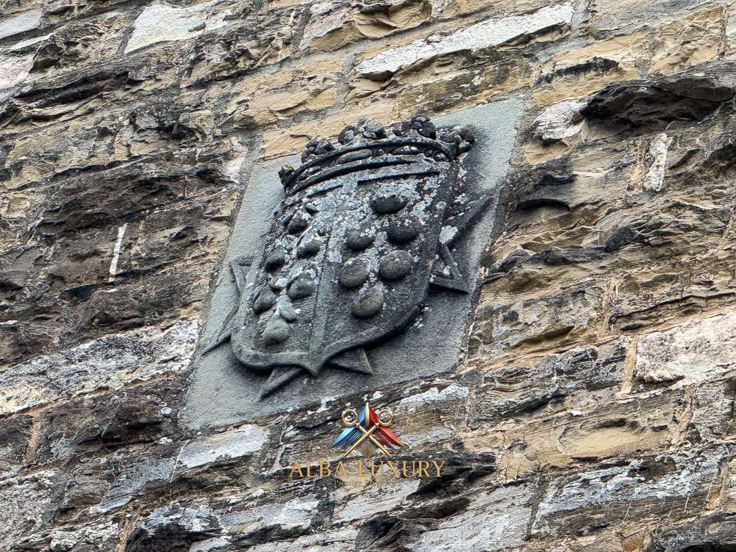 Historic Peruzzi Residence – Ancient Castle With A In Florence, Tuscany ...