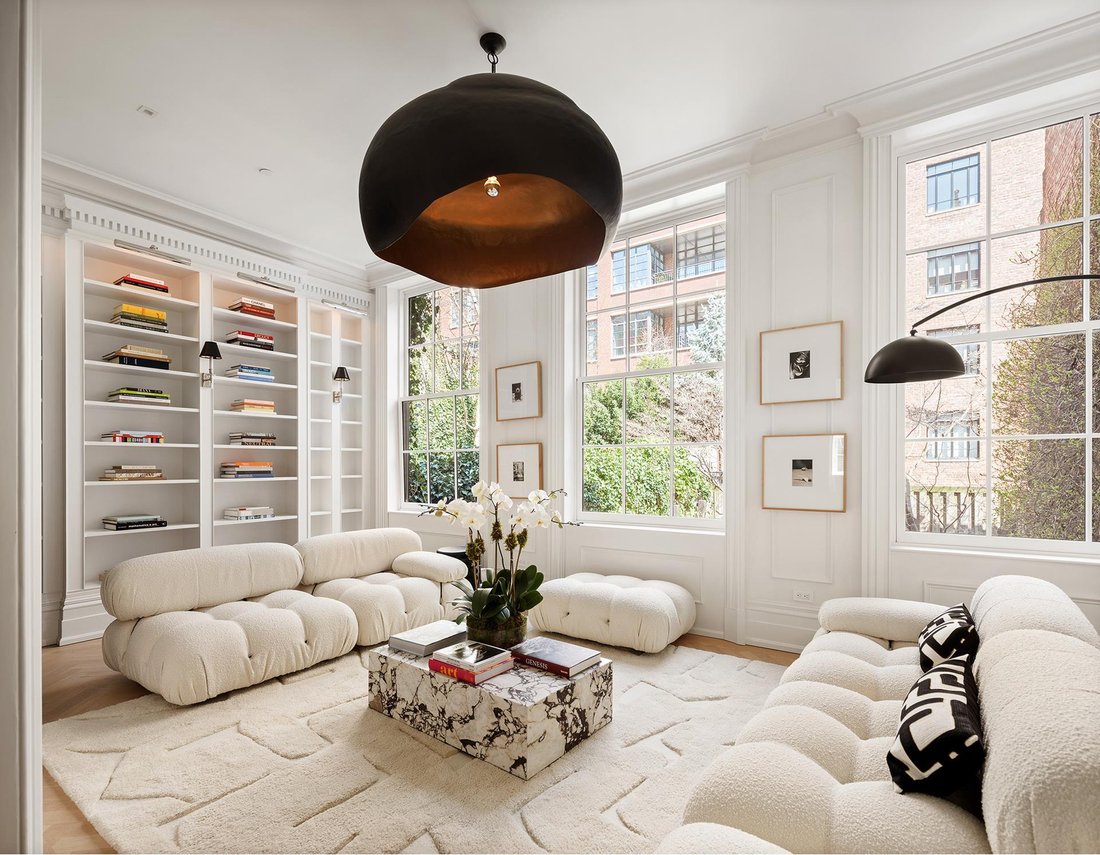 127 W 11 Th St, Townhouse Greenwich In New York, New York, United ...