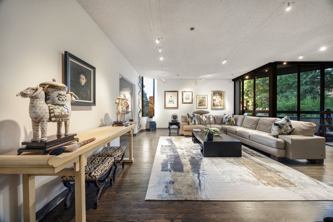 5555 Del Monte Drive #102 In Houston, Tx, United States For Sale (16167750)
