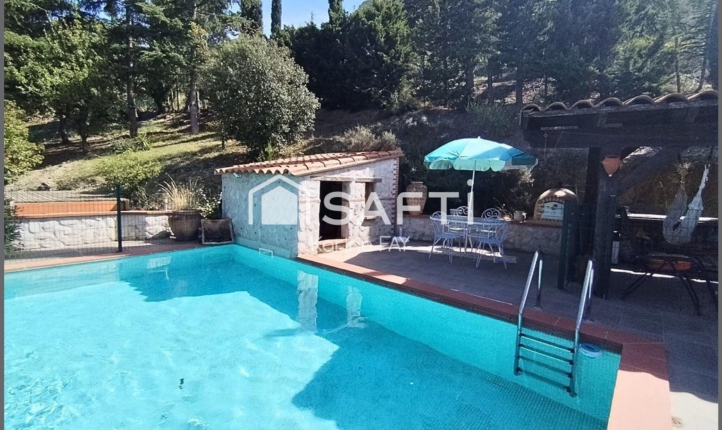 Villa Excepcional En El Corazón De La En Camélas, Occitania, Francia En ...