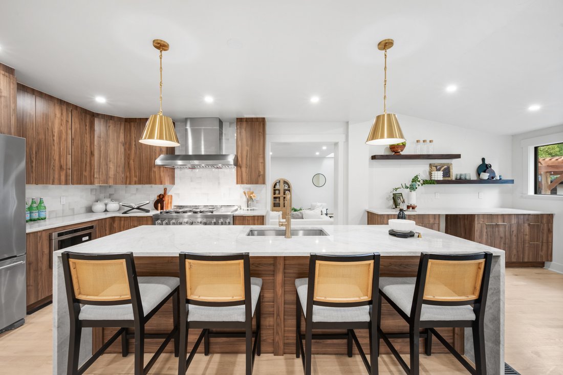 Remodeled Cape Cod–Style Home In The Heart In Denver, Colorado, United ...