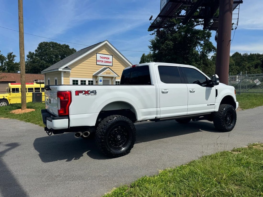 2018 Ford F250 Super Duty Crew Cab In Charlotte, Nc, United States For ...